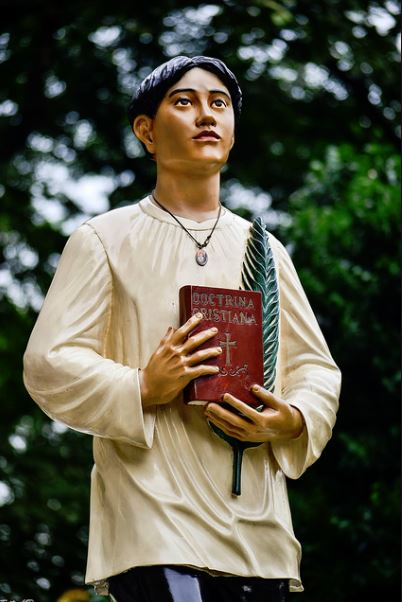 Decolonizing our Filipino Identity through Baybayin – Bahay SiAdTala ...